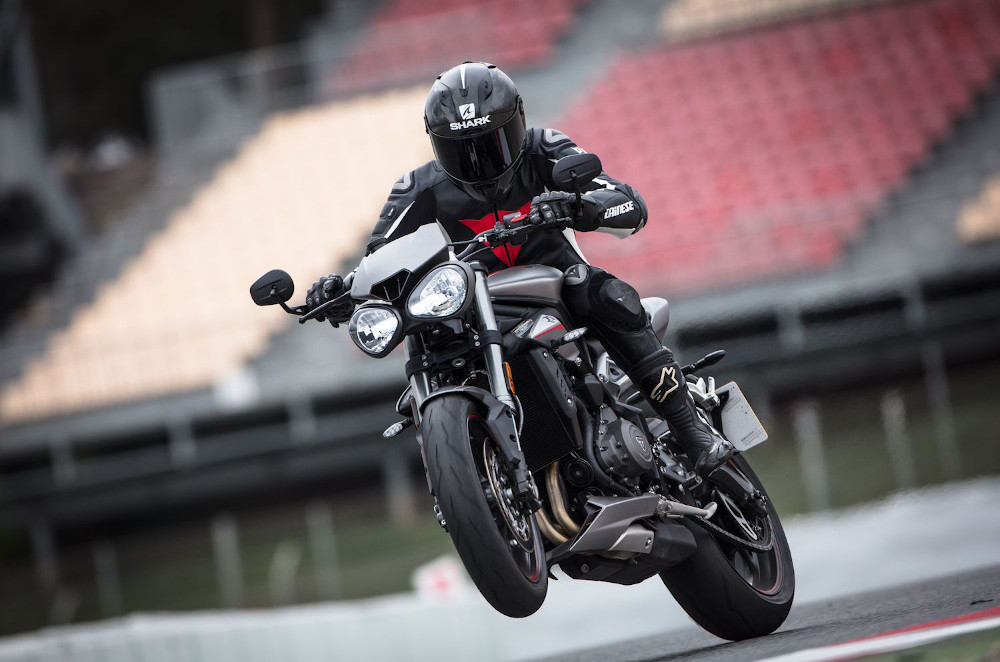 5 reasons why the Triumph Street Triple is the ideal daily big bike ...