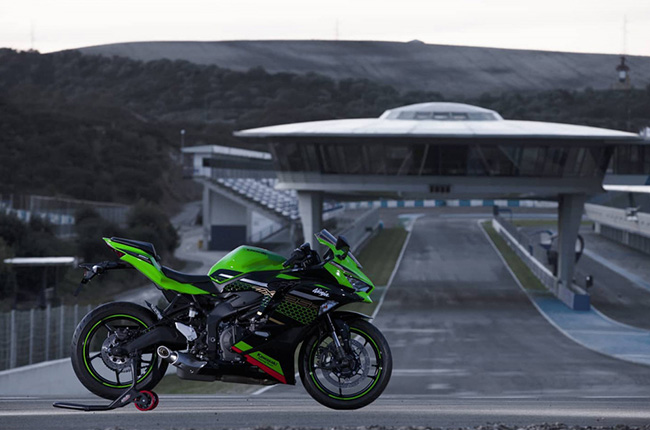 The Kawasaki ZX-25R is officially launched in Indonesia | MotoDeal