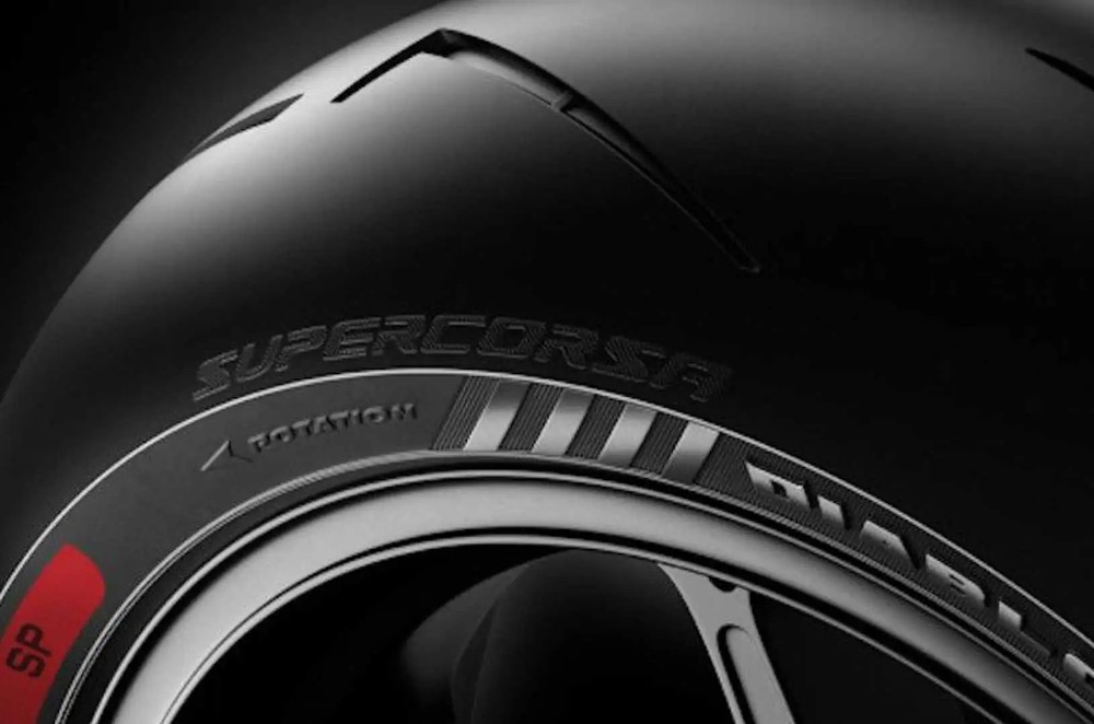 Pirelli presents the newest generation of Diablo Supercorsa V4 ...