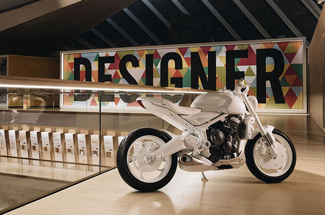 Triumph reveals its Trident prototype at the London Design Museum ...