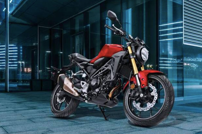 Would the Honda CB300R make for a worthy rival against the CFMOTO 300 ...